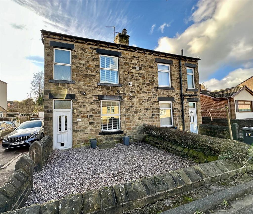 Quarry Road, Liversedge 1 bed terraced house - £109,950