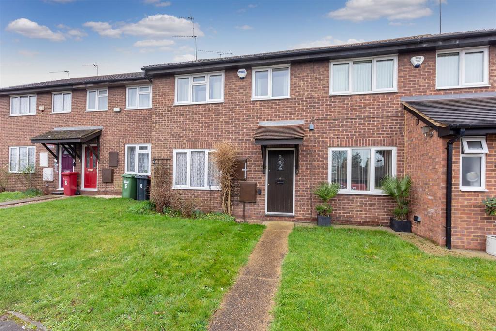 Bramber Court, Cippenham 3 bed terraced house - £389,950