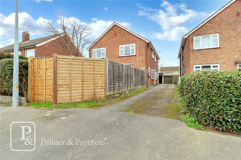 Alan Way, Prettygate, Colchester... 1 bed maisonette for sale - £150,000