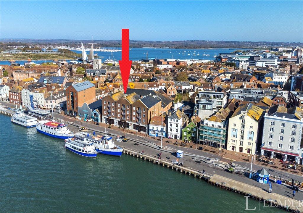 The Quay, Poole 2 bed apartment - £350,000