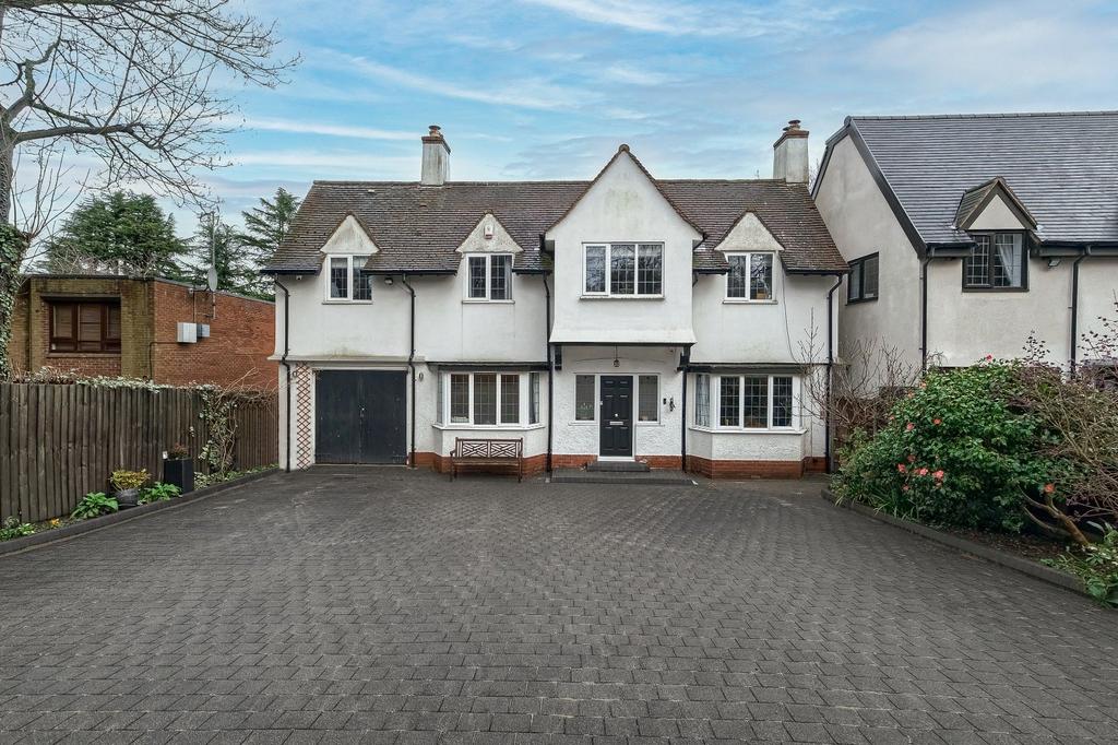 Lichfield Road, Sutton Coldfield, B74 2TF 4 bed detached house for sale ...