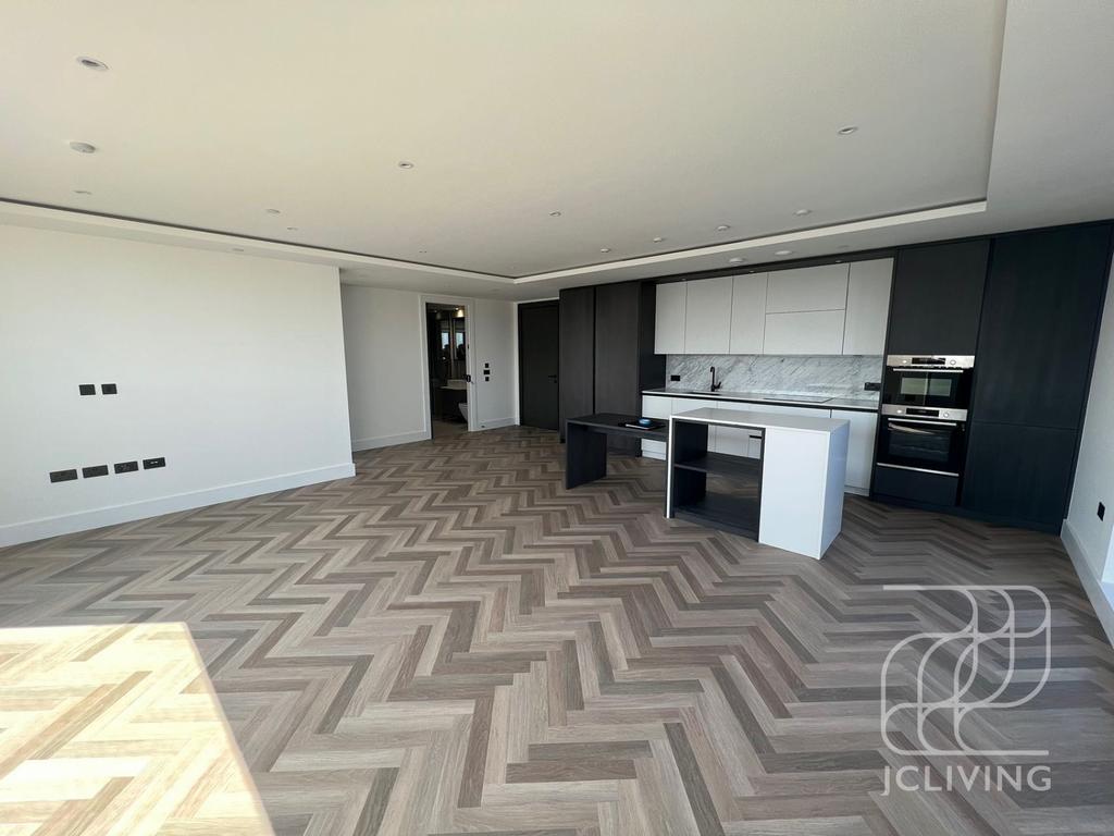 Errington House, 4 Brigade Mews, SE1 1 bed flat - £2,817 pcm (£650 pw)