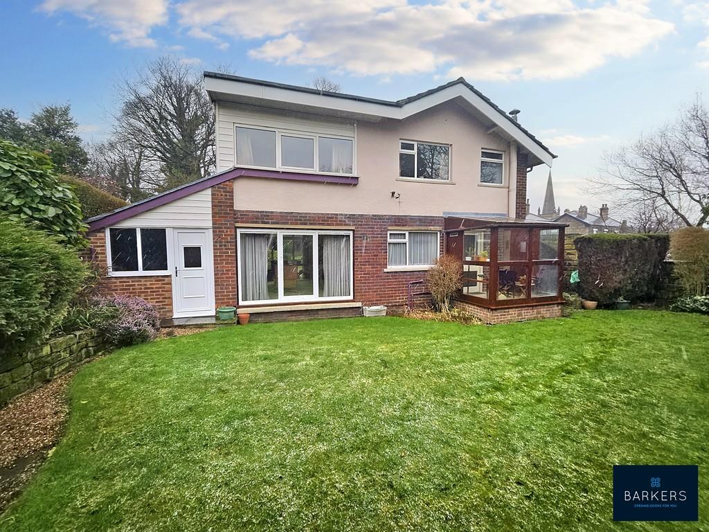 Grosvenor Road, Upper Batley 3 bed detached house - £350,000