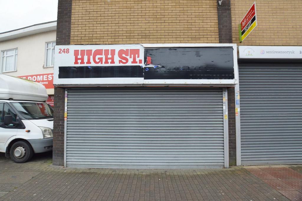 High Street, Bloxwich, Walsall Office to rent - £1,000 pcm (£231 pw)