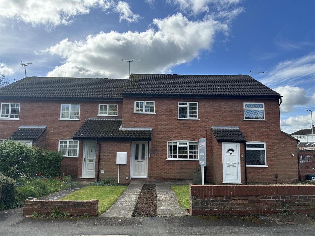 Pochins Close, Wigston LE18 3 bed townhouse - £230,000