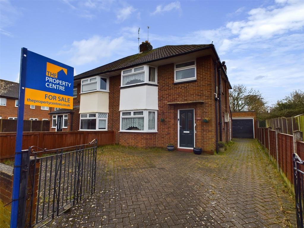 Melville Road, Churchdown... 3 bed semi-detached house - £305,000
