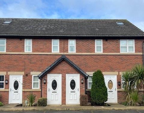Oulton Road, Stone, ST15 2 bed flat - £895 pcm (£207 pw)