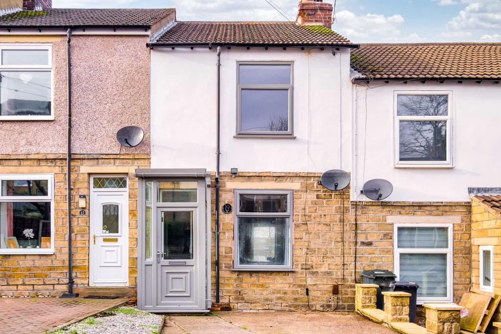 Felcote Avenue, Huddersfield HD5 2 bed semi-detached house - £650 pcm ...
