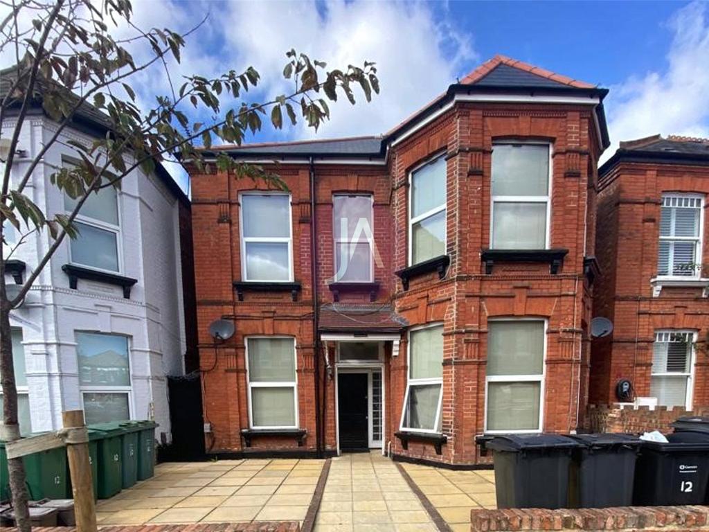 Manstone Road, Kilburn, London, NW2 1 bed apartment - £1,430 pcm (£330 pw)