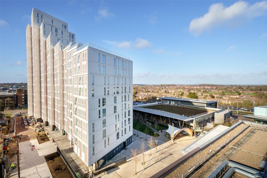 The Ring, Berkshire RG12 Studio - £180,000