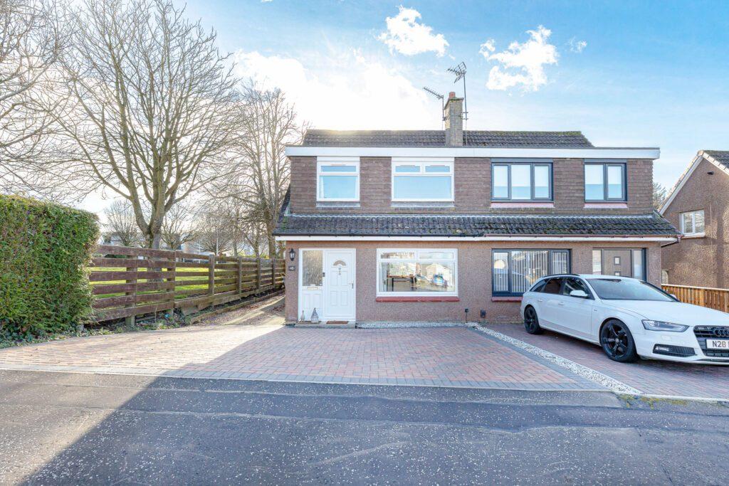Woodlands Drive, Bo’ness, EH51 3 bed semi-detached house - £219,995