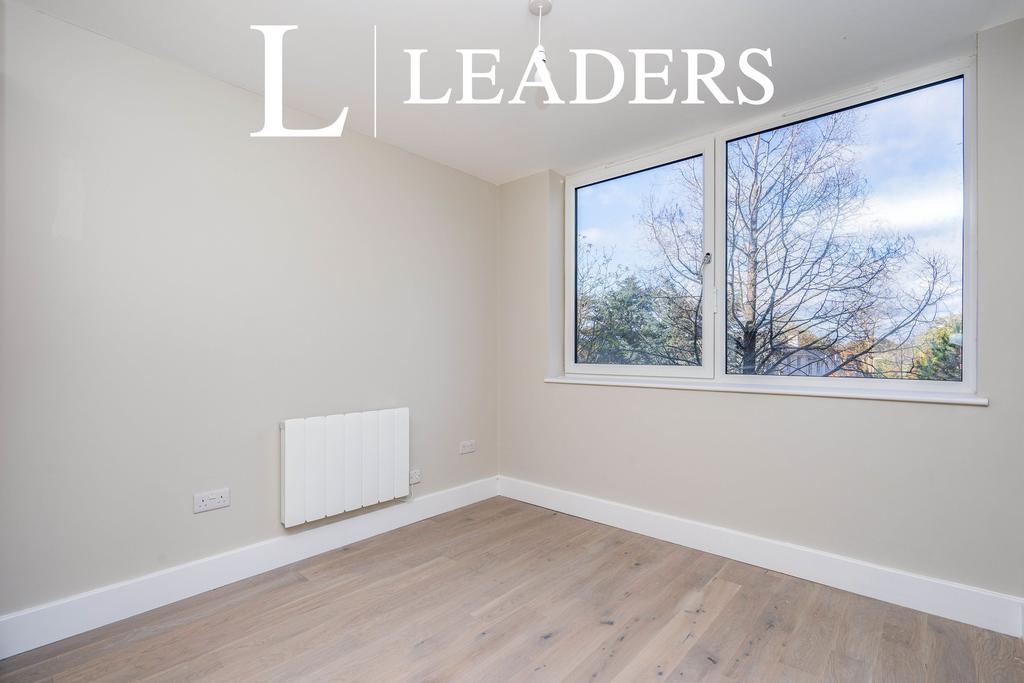 Compass Point, Southampton SO16 1 bed apartment - £970 pcm (£224 pw)