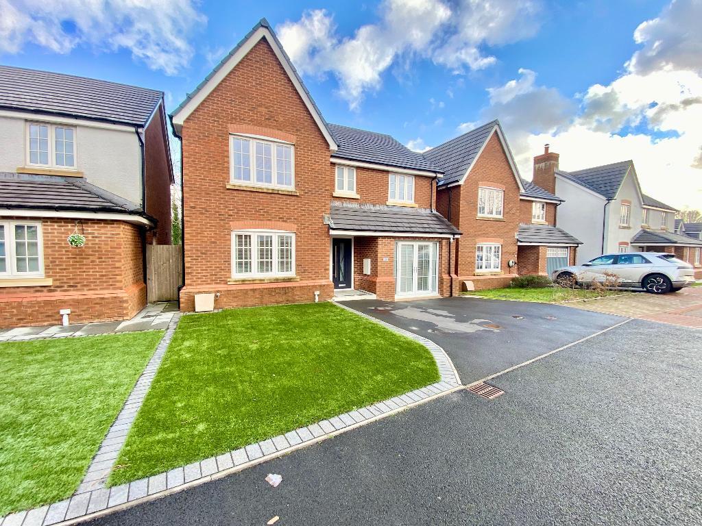 Y Dolydd Cwmdare Aberdare Cf44 8ex 4 Bed Detached House For Sale £
