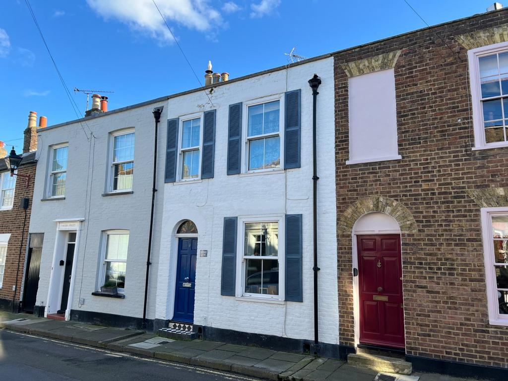 Water Street, Deal, Kent, CT14 2 bed terraced house for sale - £425,000