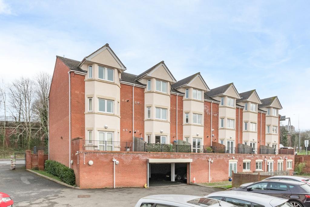Hewell Road, Enfield, Redditch, Worcestershire, B97 1 bed apartment for ...
