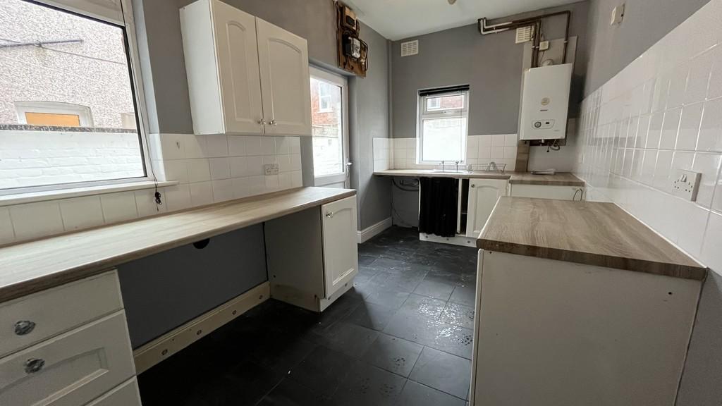 Keith Street, Barrow-in-Furness, Cumbria 3 bed terraced house - £90,000