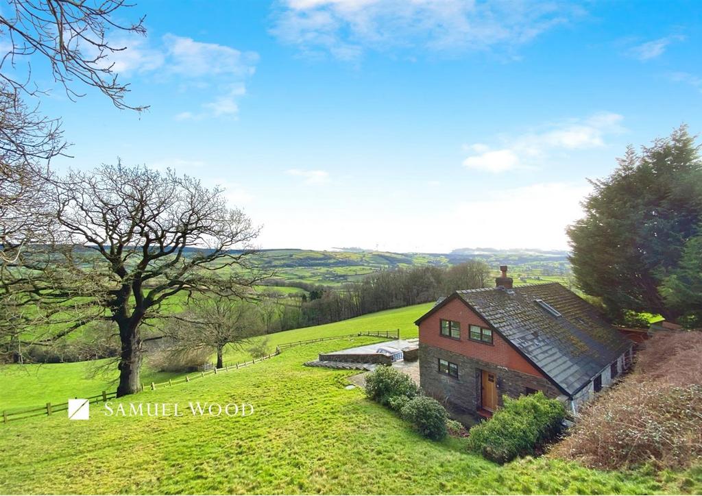 Lump House. Kerry, Newtown 3 bed detached house - £425,000