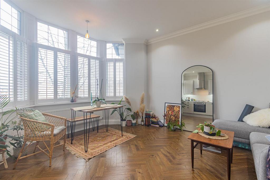 44-46 Marlborough Road, Cardiff CF23 2 bed duplex - £240,000