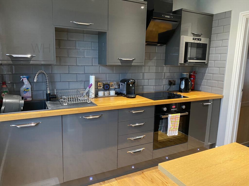 Tankerton Road, Whitstable CT5 1 bed flat - £650 pcm (£150 pw)