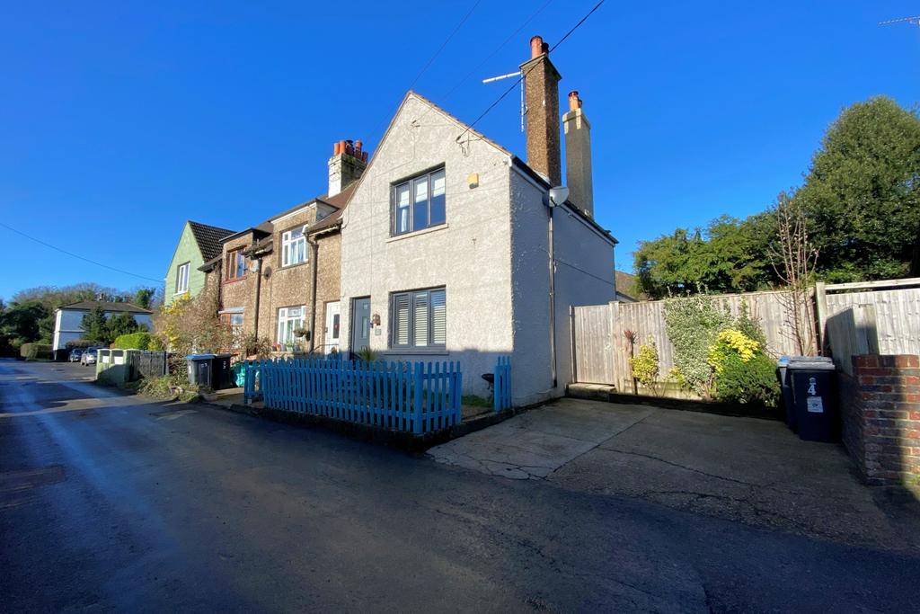 Station Road, Martin Mill, CT15 2 bed end of terrace house for sale - £ ...