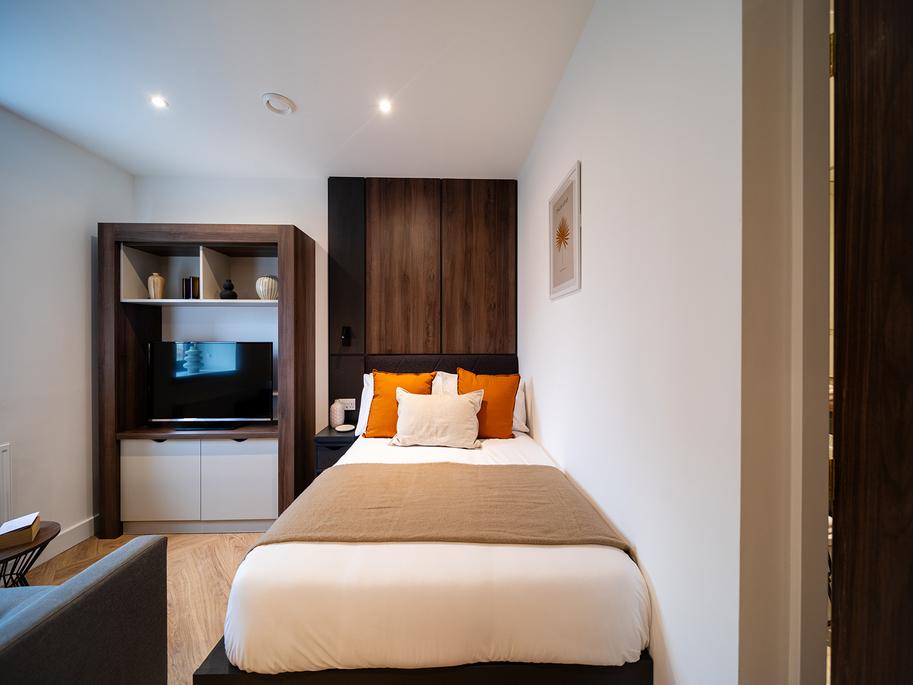 Apt 0421, Q Three Residence #990736 Studio - £899 pcm (£207 pw)