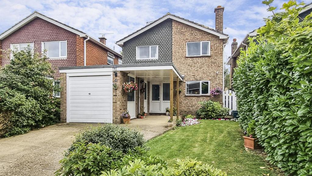 Barbrook Way, Bicknacre 4 bed detached house - £465,000