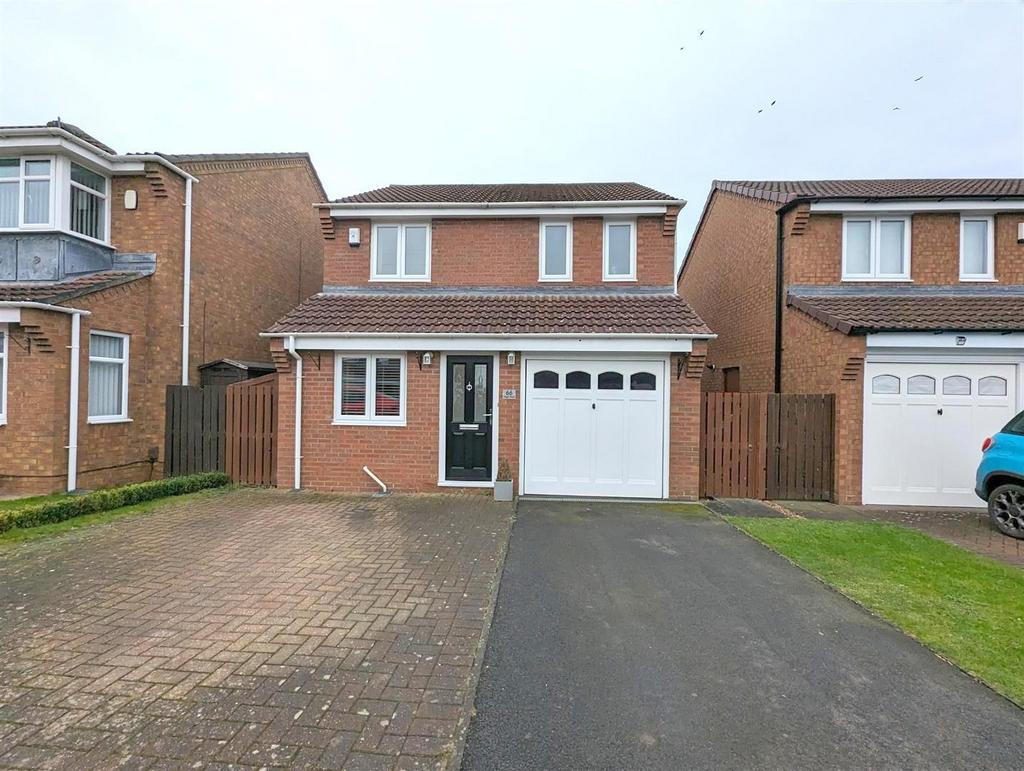 High Stell, Middleton St. George... 3 bed detached house - £225,000