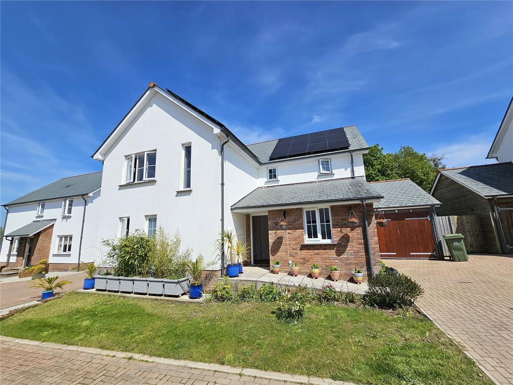 Roborough, Winkleigh 4 bed detached house - £515,000