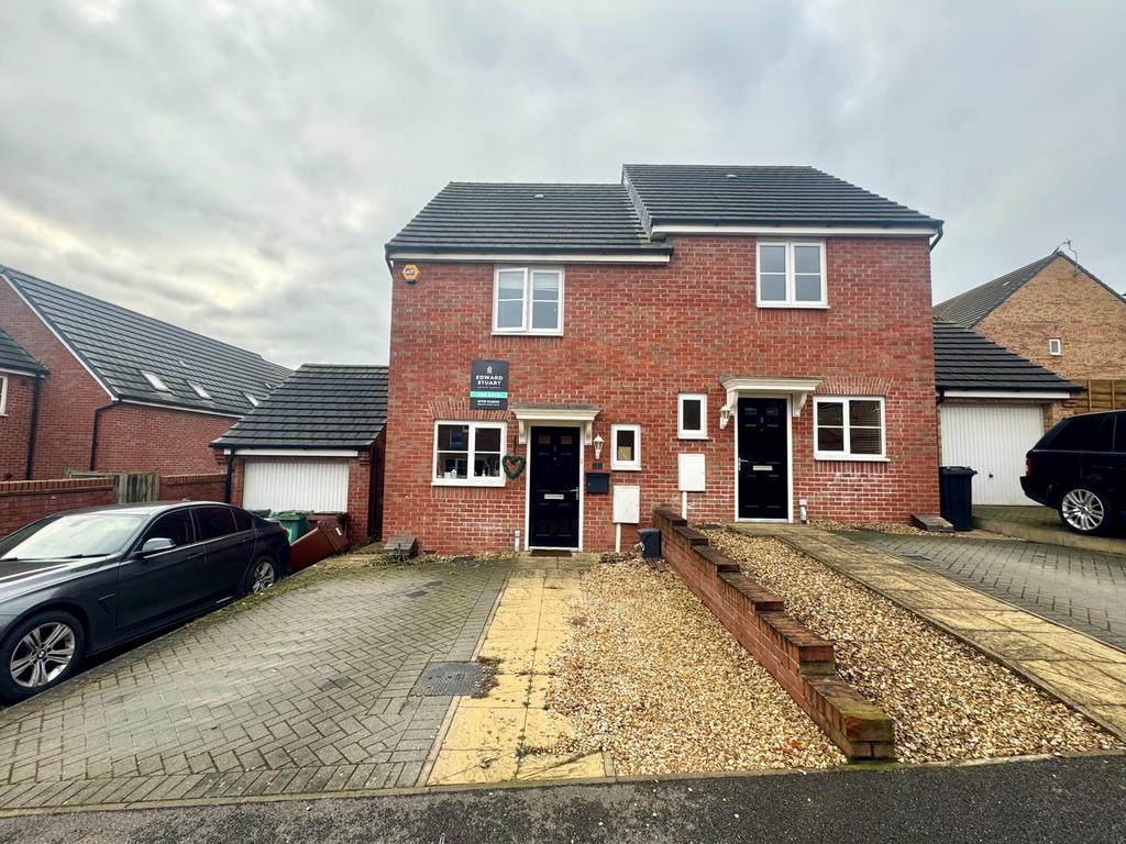 Peterborough PE7 2 bed semi-detached house - £200,000