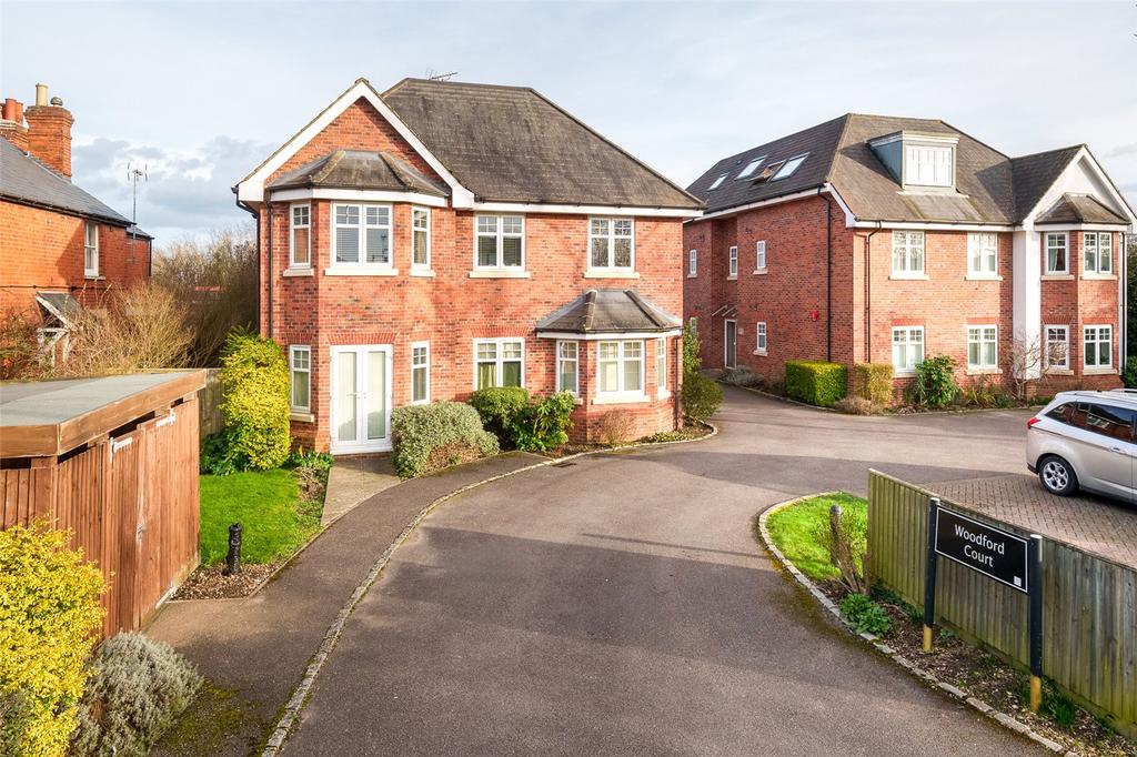 Woodley, Reading RG5 2 bed apartment - £1,750 pcm (£404 pw)