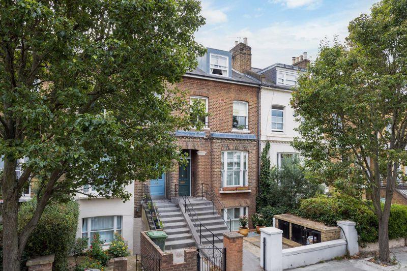 Bassein Park Road W12 3 bed maisonette for sale - £850,000