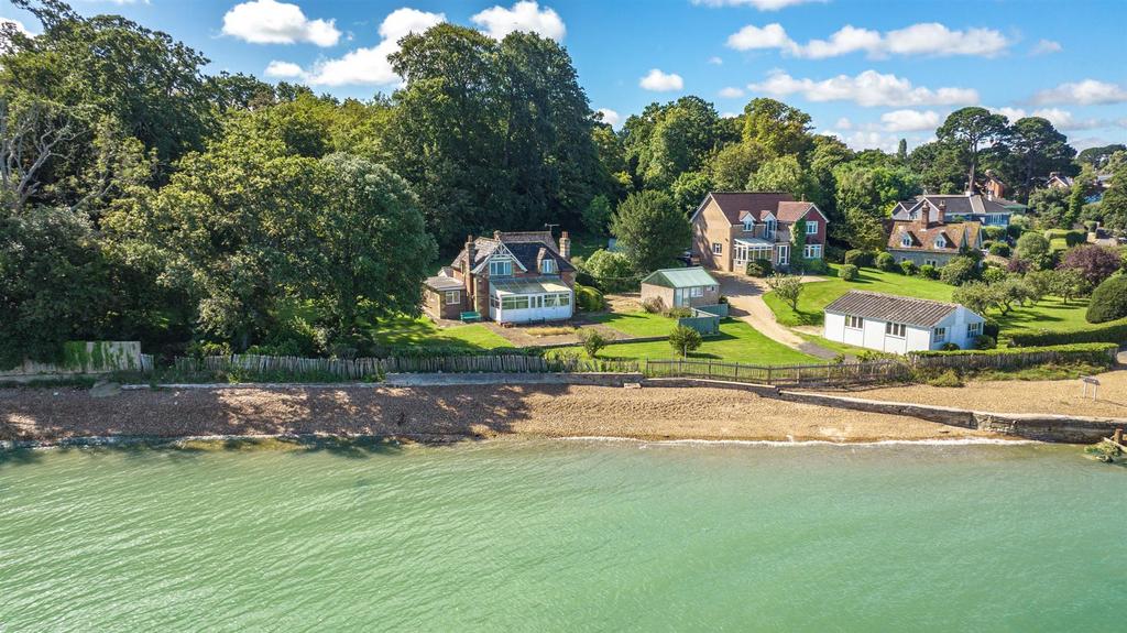 Fishbourne, Isle of Wight 3 bed house - £1,450,000
