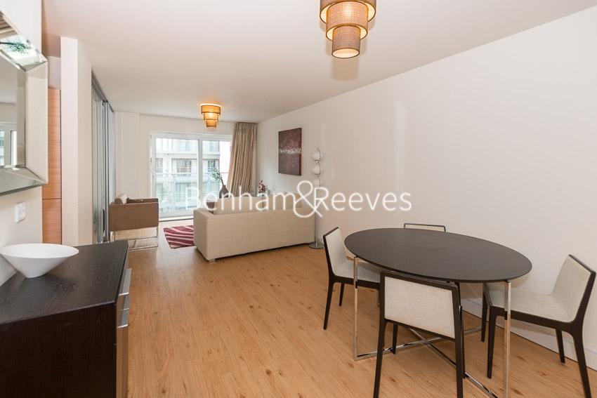 Boulevard Drive, Colindale NW9 Studio - £1,550 pcm (£358 pw)