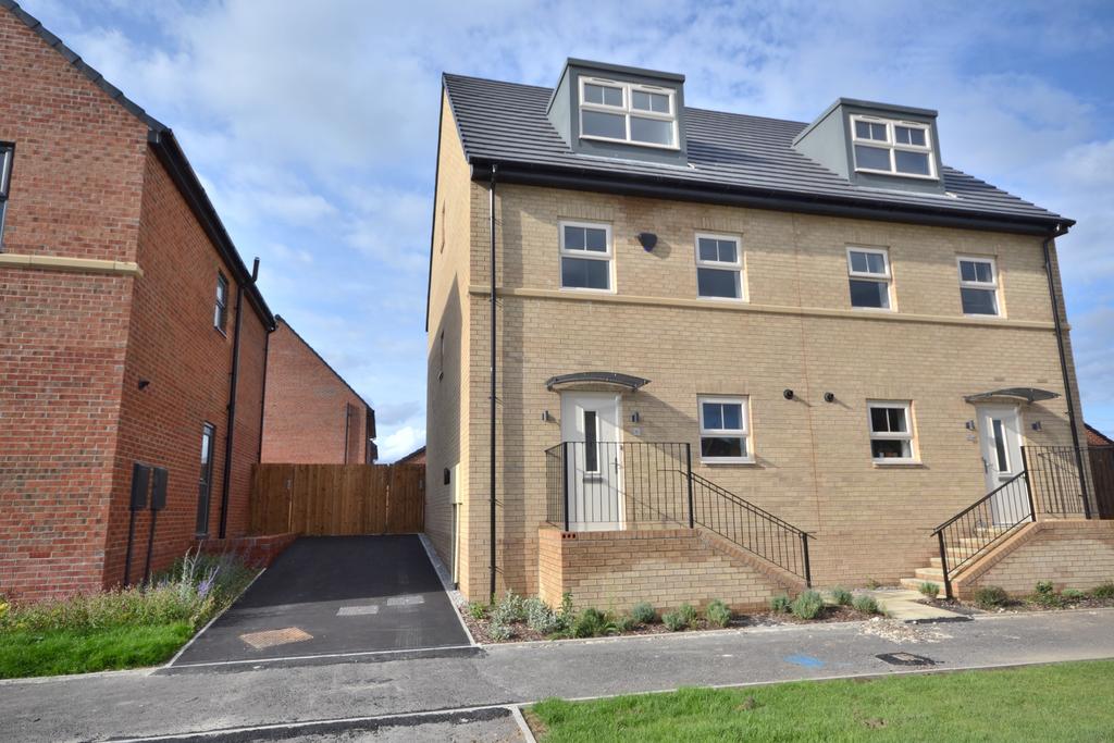 Dream Development, Hull HU9 3 bed terraced house - £87,500