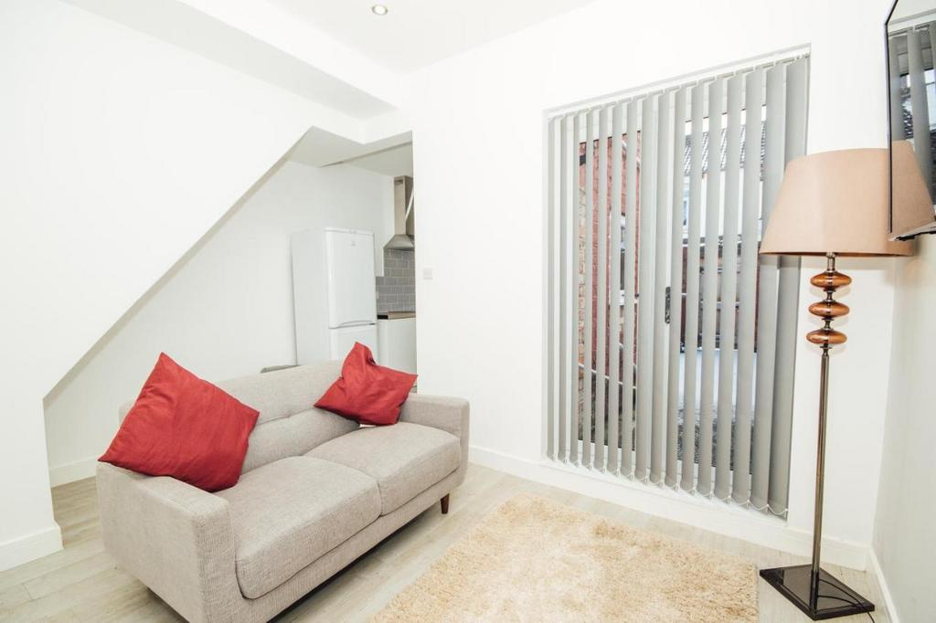Aske Road, Middlesbrough TS1 3 bed house - £520 pcm (£120 pw)