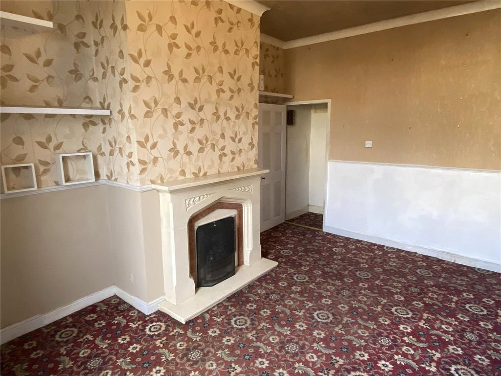 Soothill Lane, Soothill, Batley, WF17 2 bed terraced house for sale - £ ...
