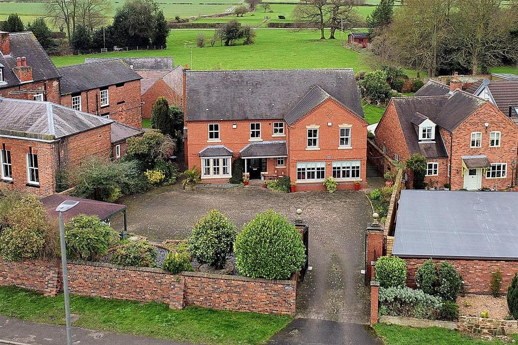 London Road, Shardlow 5 bed detached house - £700,000