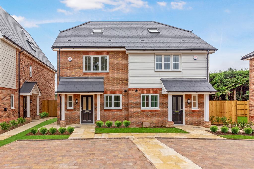 Willow Place, Redehall Road... 3 bed semi-detached house for sale - £485,000