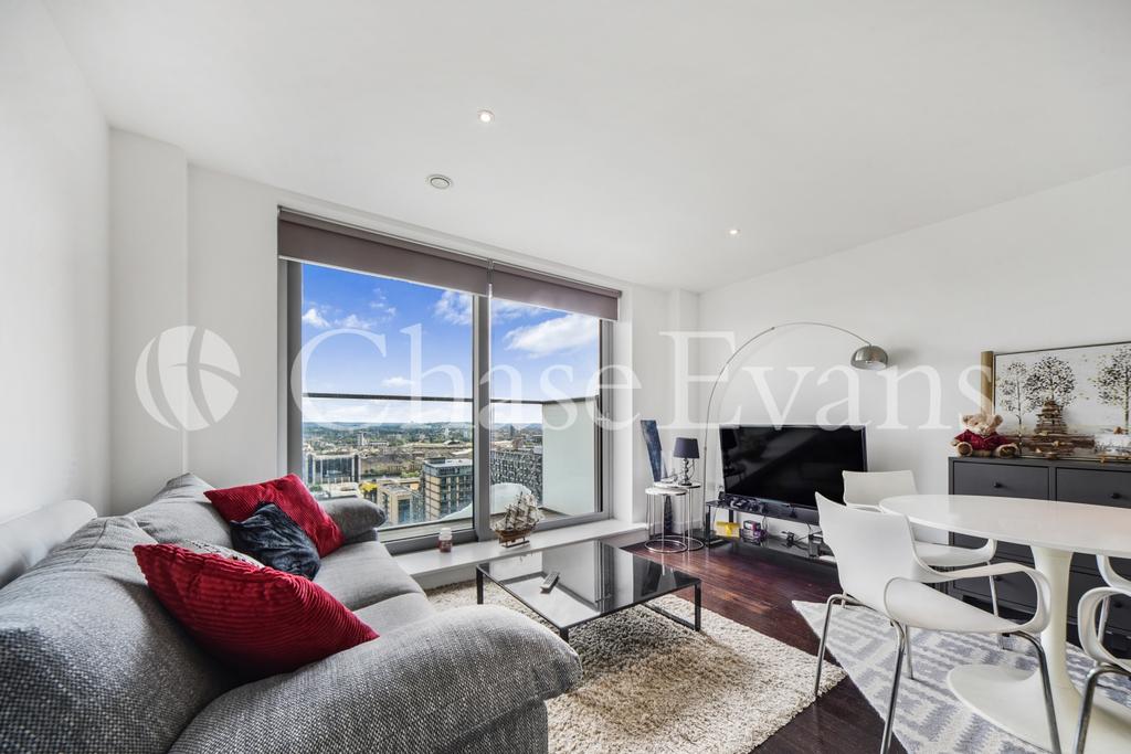 East Tower, Pan Peninsula, Canary... 1 bed apartment - £2,383 pcm (£550 pw)