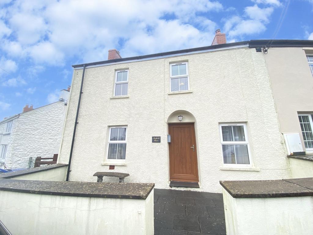 Jeffreyston, Kilgetty, Pembrokeshire... 3 bed semi-detached house for ...