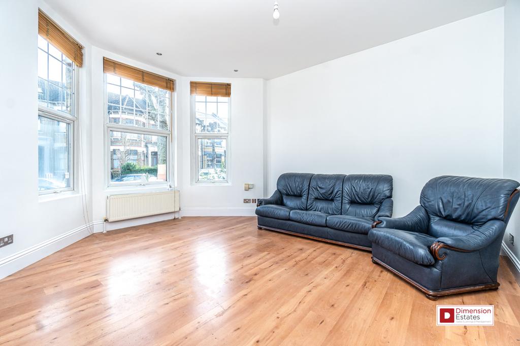 Newick Road, Lower Clapton, Hackney, E5 3 bed maisonette - £3,250 pcm ...