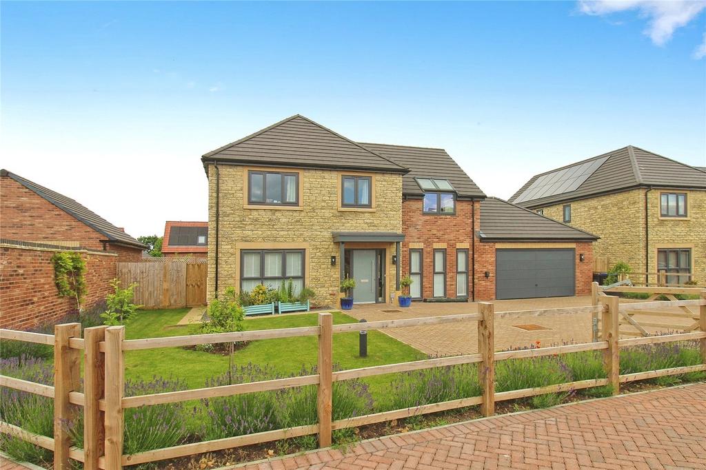 Kendall Lane, Semington 5 bed detached house - £750,000