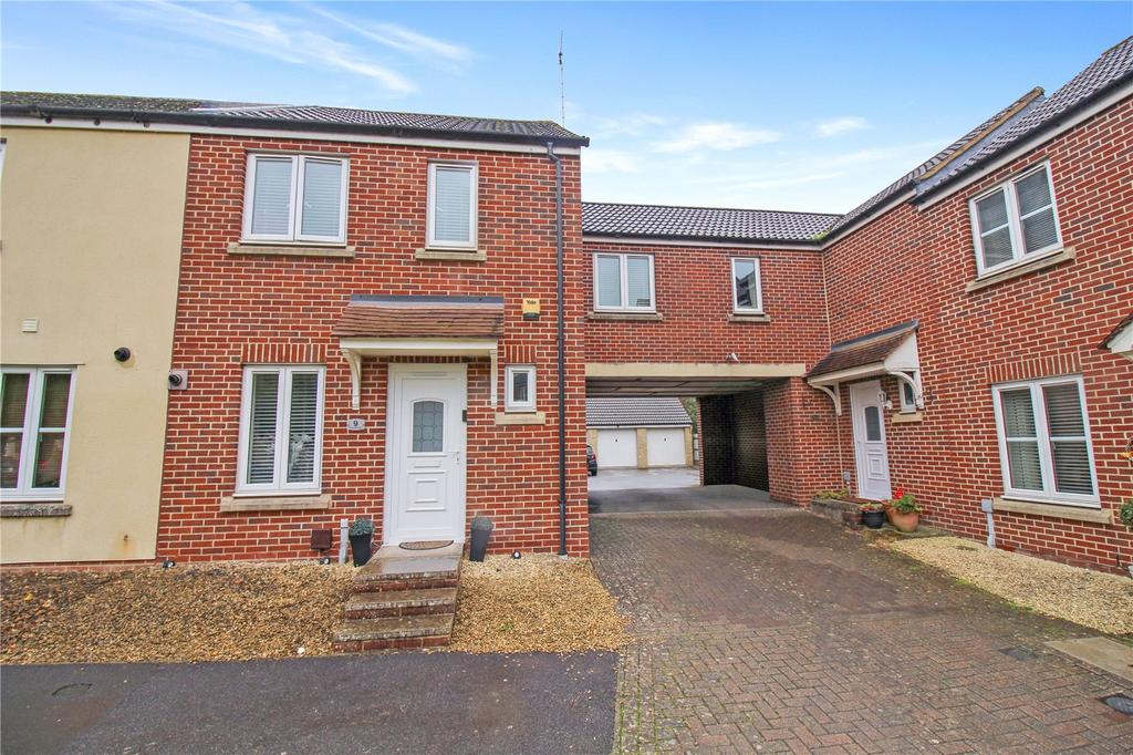 Cookham Road, Wiltshire SN25 3 bed end of terrace house for sale - £279,950