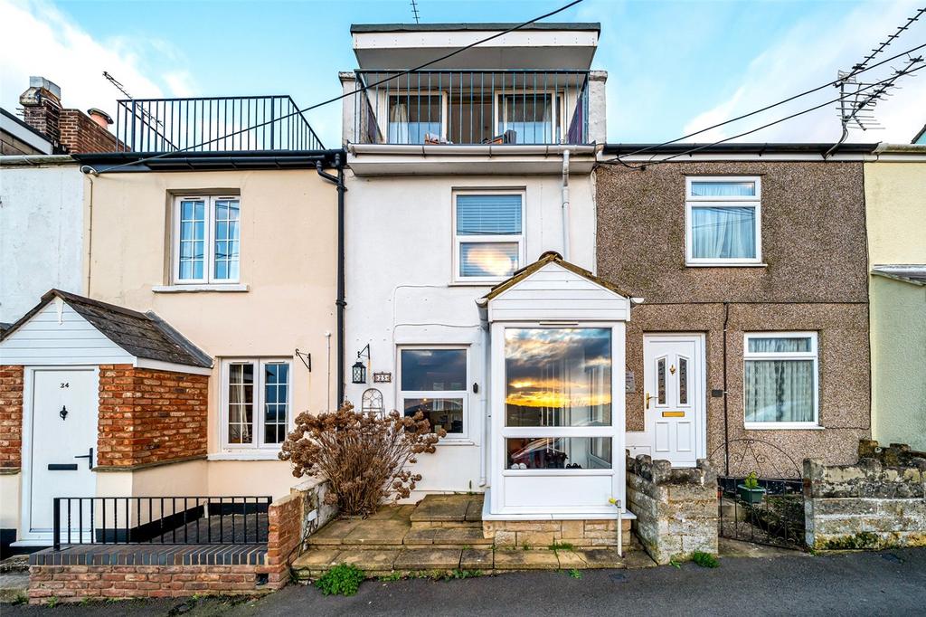 Church Street, Swindon SN4 3 bed terraced house - £250,000