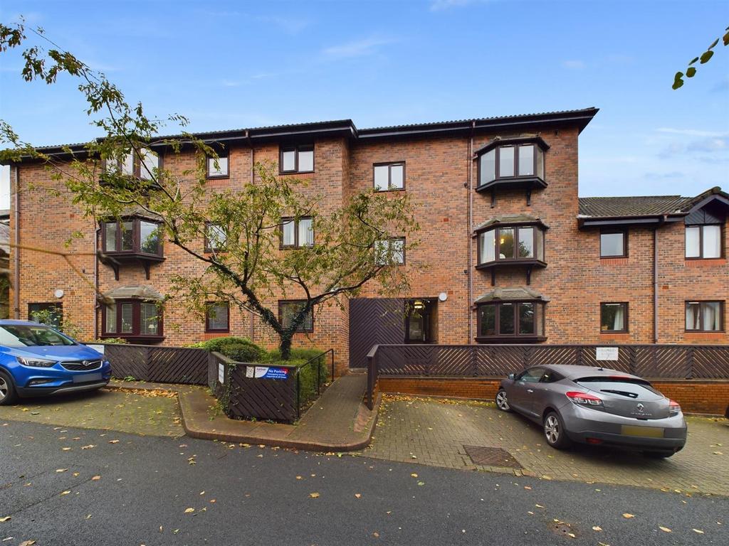 Beaconsfield Road, Gateshead NE9 1 bed flat - £42,500