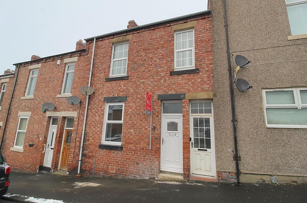 Florence Avenue, Gateshead NE9 2 bed flat - £695 pcm (£160 pw)