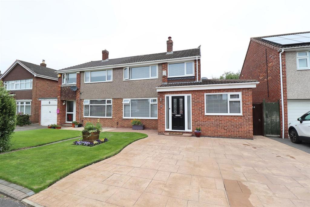 Meadowfield Drive, Eaglescliffe TS16 0HH 4 bed semi-detached house for ...