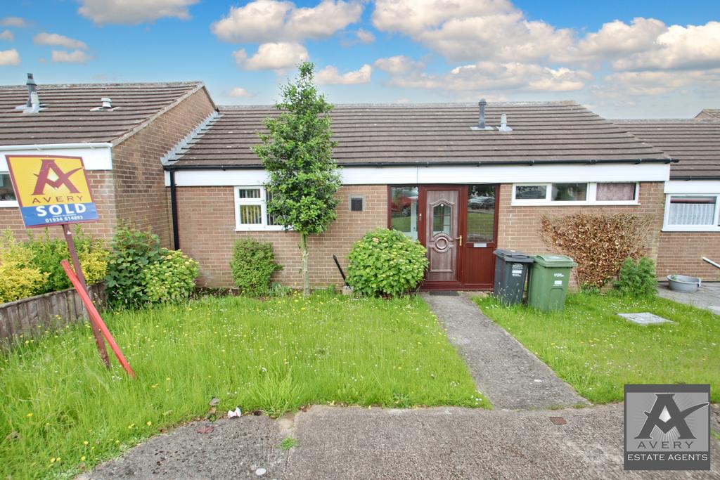 Pennine Gardens, BS23 2XS 2 bed bungalow - £225,000