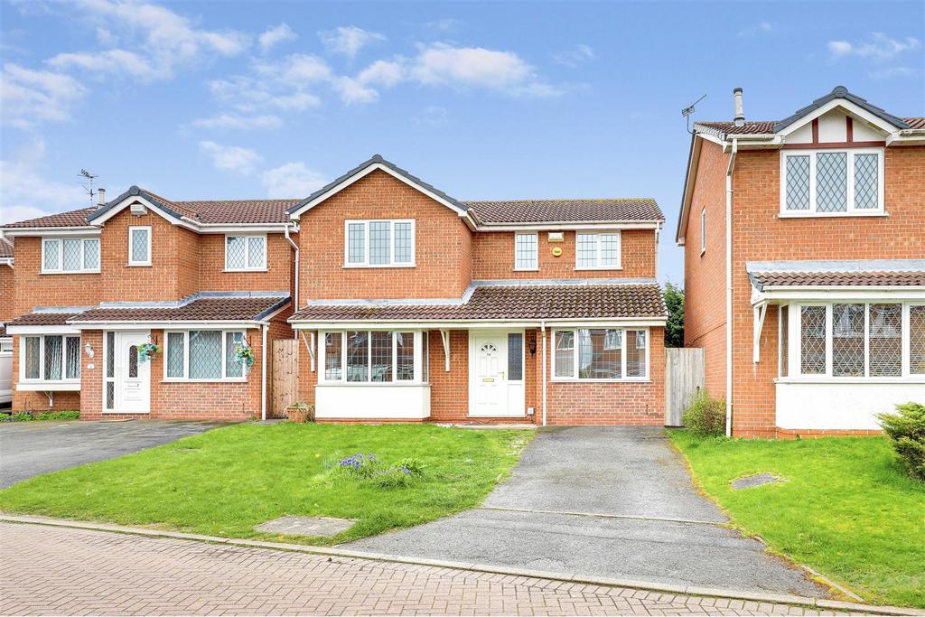 Studland Way, West Bridgford NG2 5 bed detached house - £425,000
