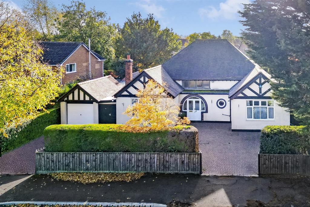 Radcliffe Road, West Bridgford NG2 4 bed detached house - £500,000